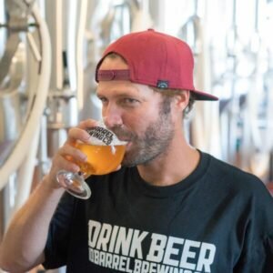 What are the origins of Red Ale beer? - drinkstype.com