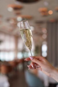 What are the characteristics of Prosecco wine? - drinkstype.com
